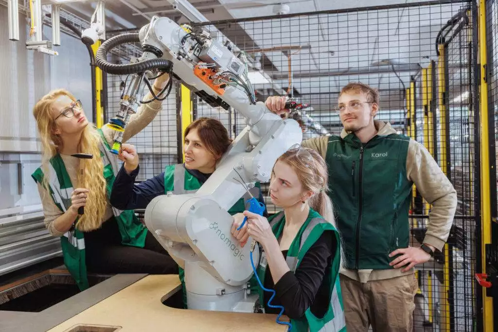 Polish robotics startup Nomagic raises €8.3M to scale Physical AI ...